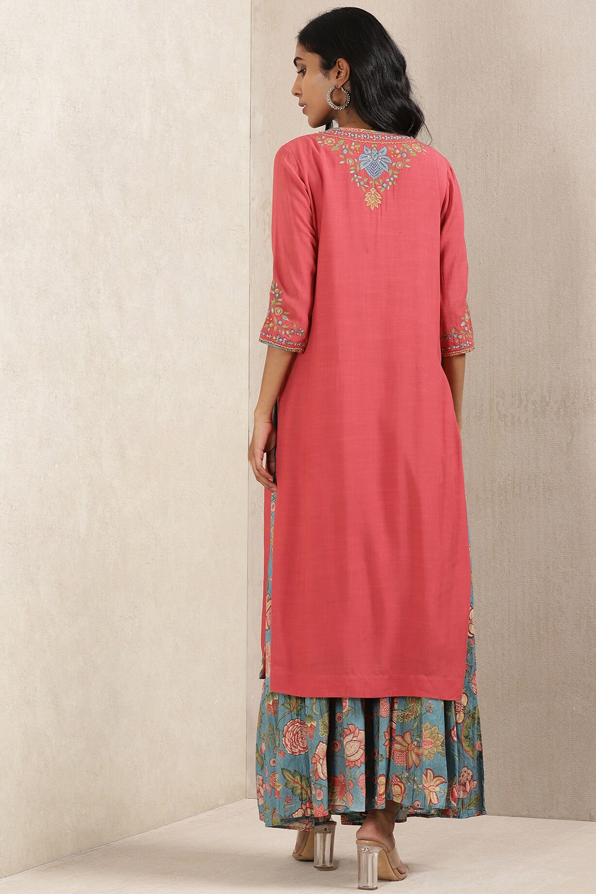 Red Embroidered Kurta Set by Ritu Kumar at Pernia's Pop Up Shop 2025