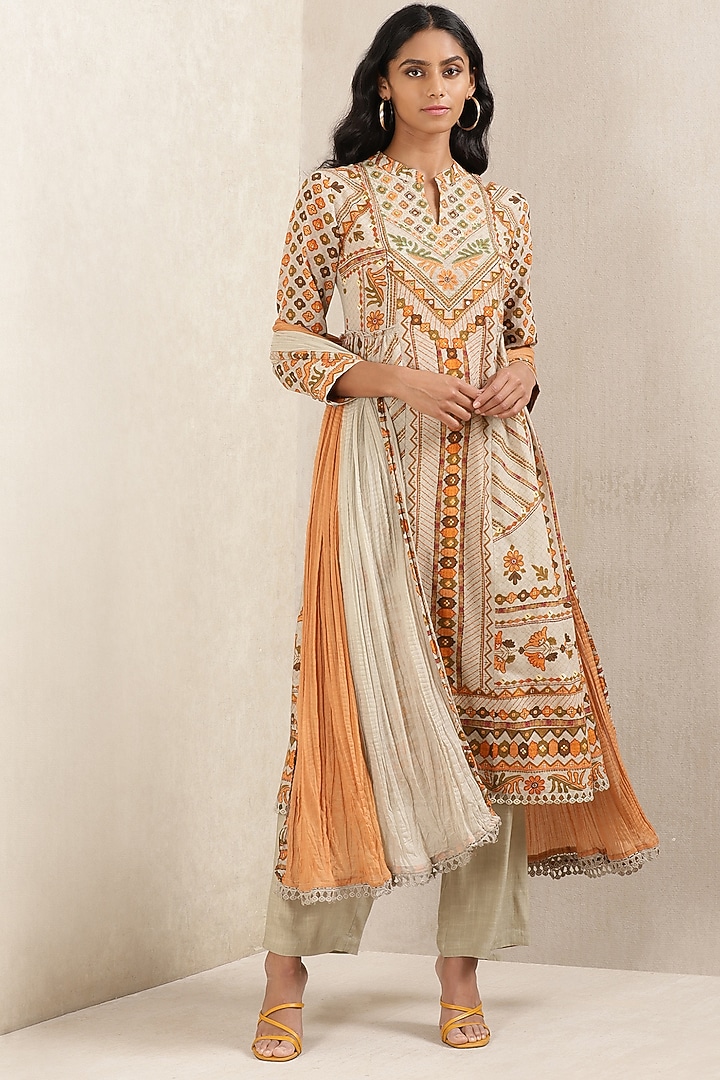 Grey Printed Kurta Set Design by Ritu Kumar at Pernia's Pop Up Shop 2024