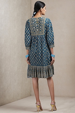 Buy Ritu Kumar Lehenga, Saree, Dresses, Kurtas, Shararas 2021