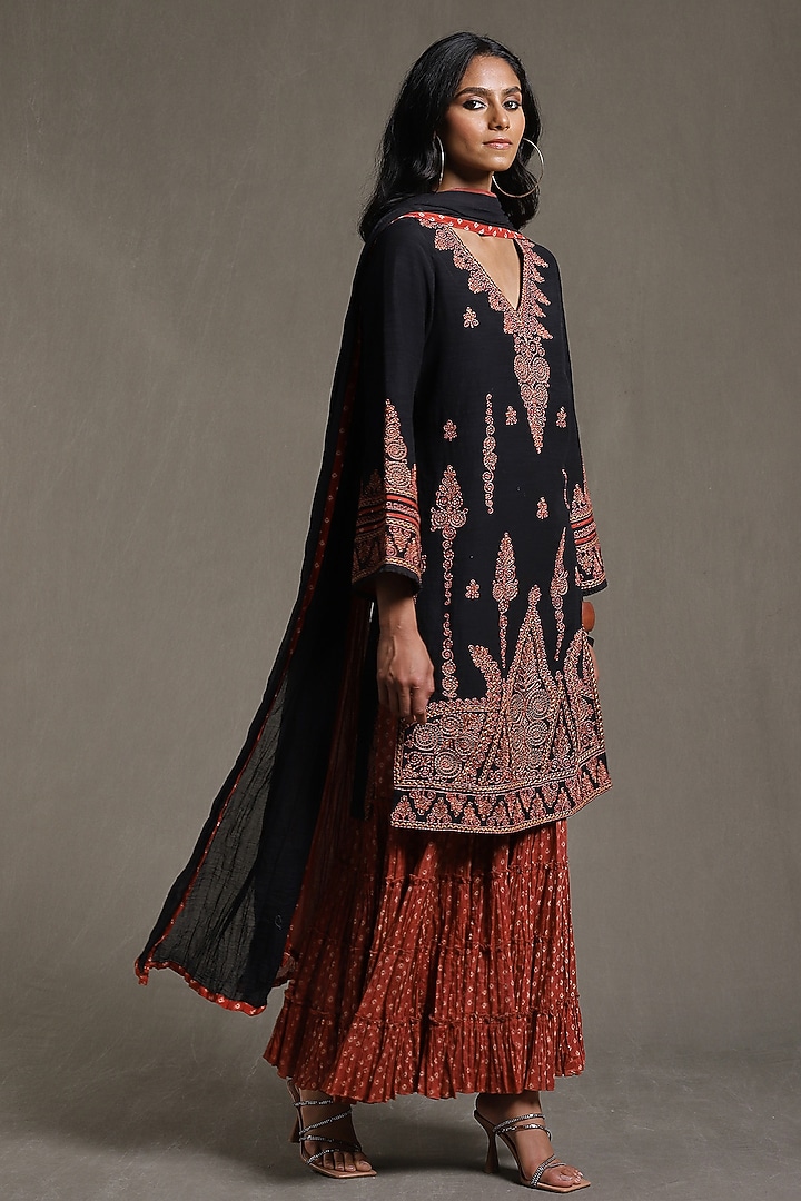 Red Cotton Voile Sharara Set by Ritu Kumar at Pernia's Pop Up Shop 2024