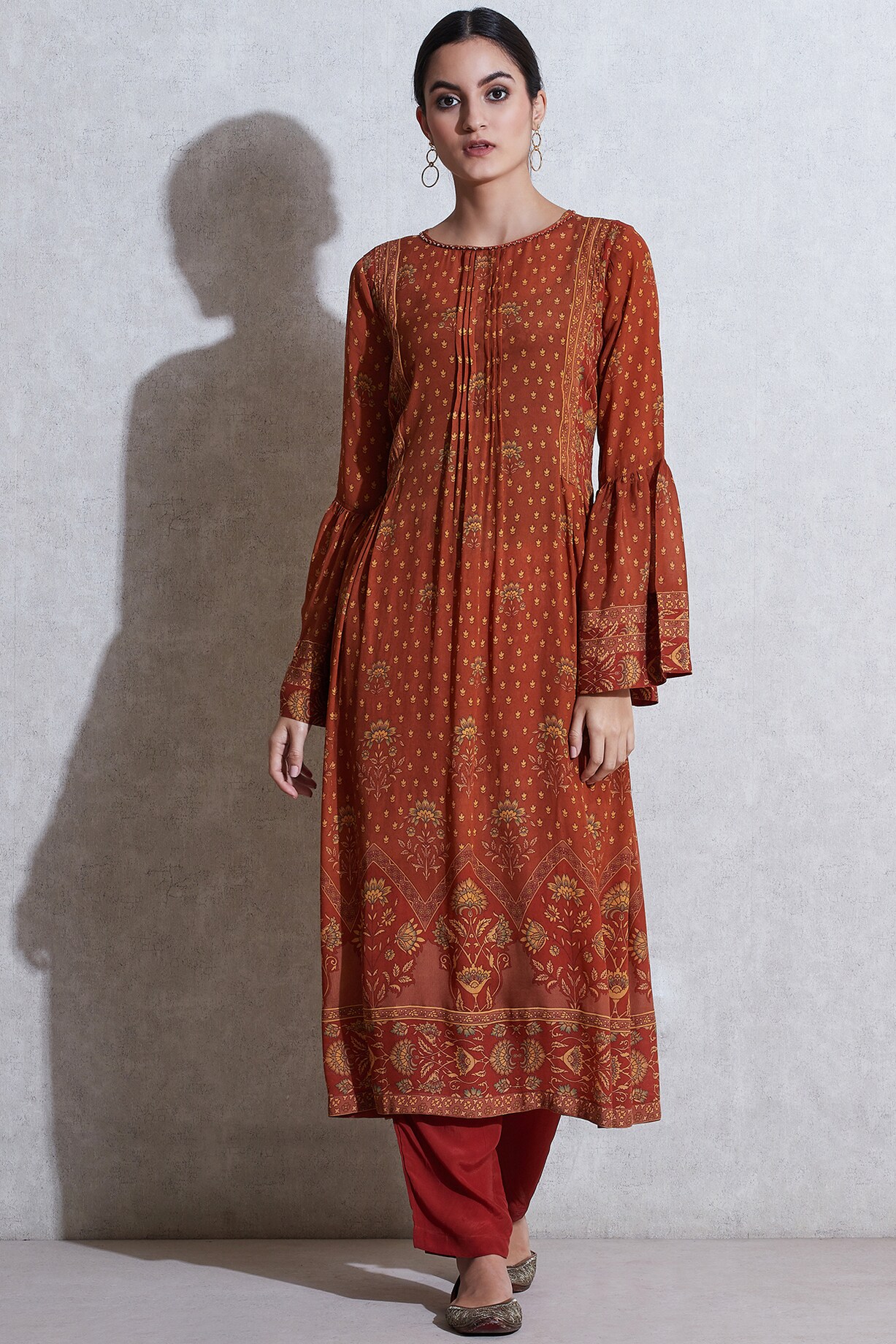 Rust Orange & Beige Kurta With Pants by Ritu Kumar at Pernia's Pop Up Shop 2025