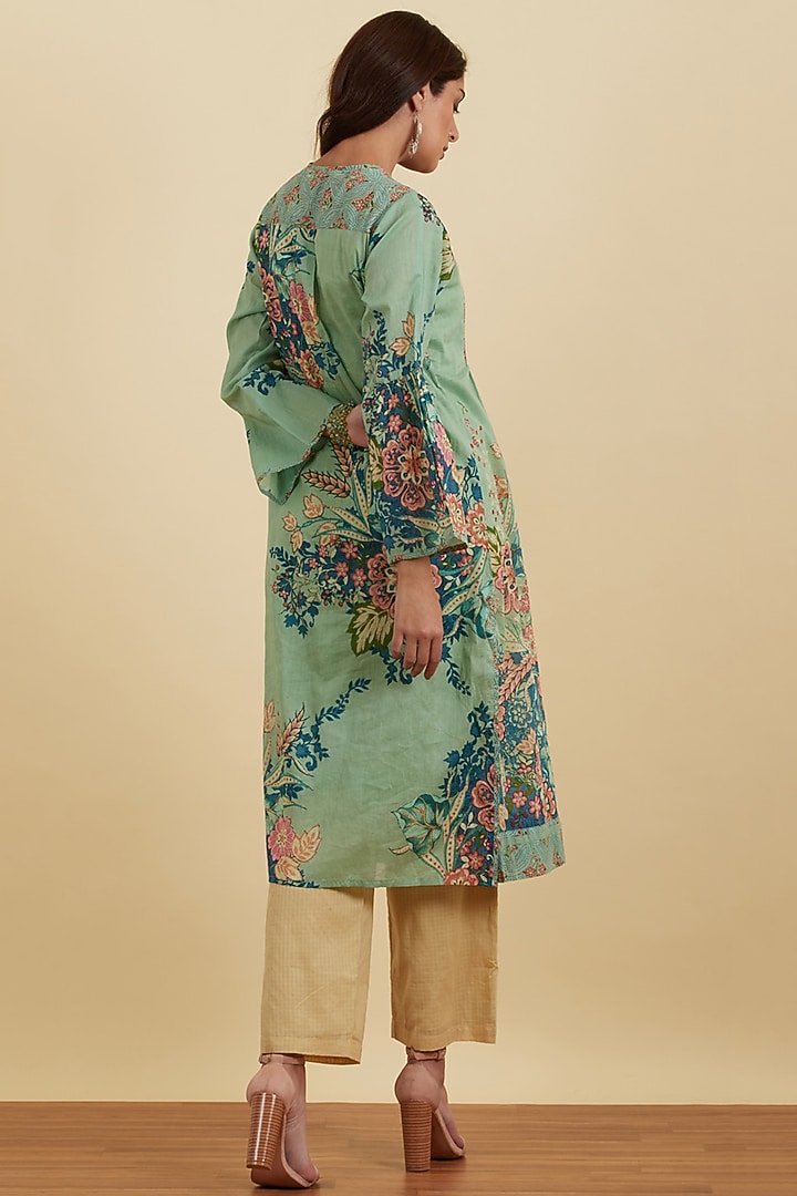 Marin Green Floral Printed Kurta Set by Ritu Kumar at Pernia's Pop Up Shop 2024