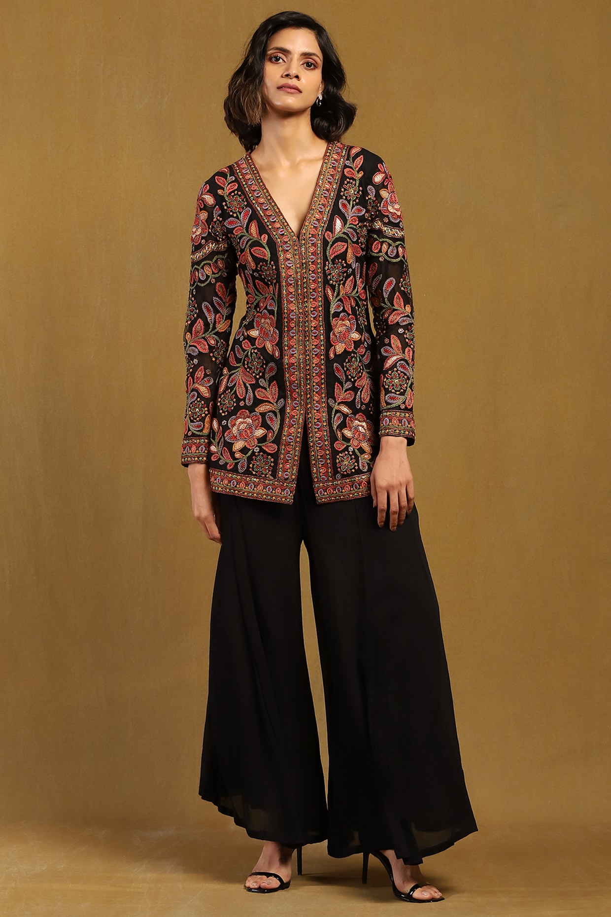 Black Viscose Chiffon Sharara Set by Ritu Kumar at Pernia's Pop Up Shop ...