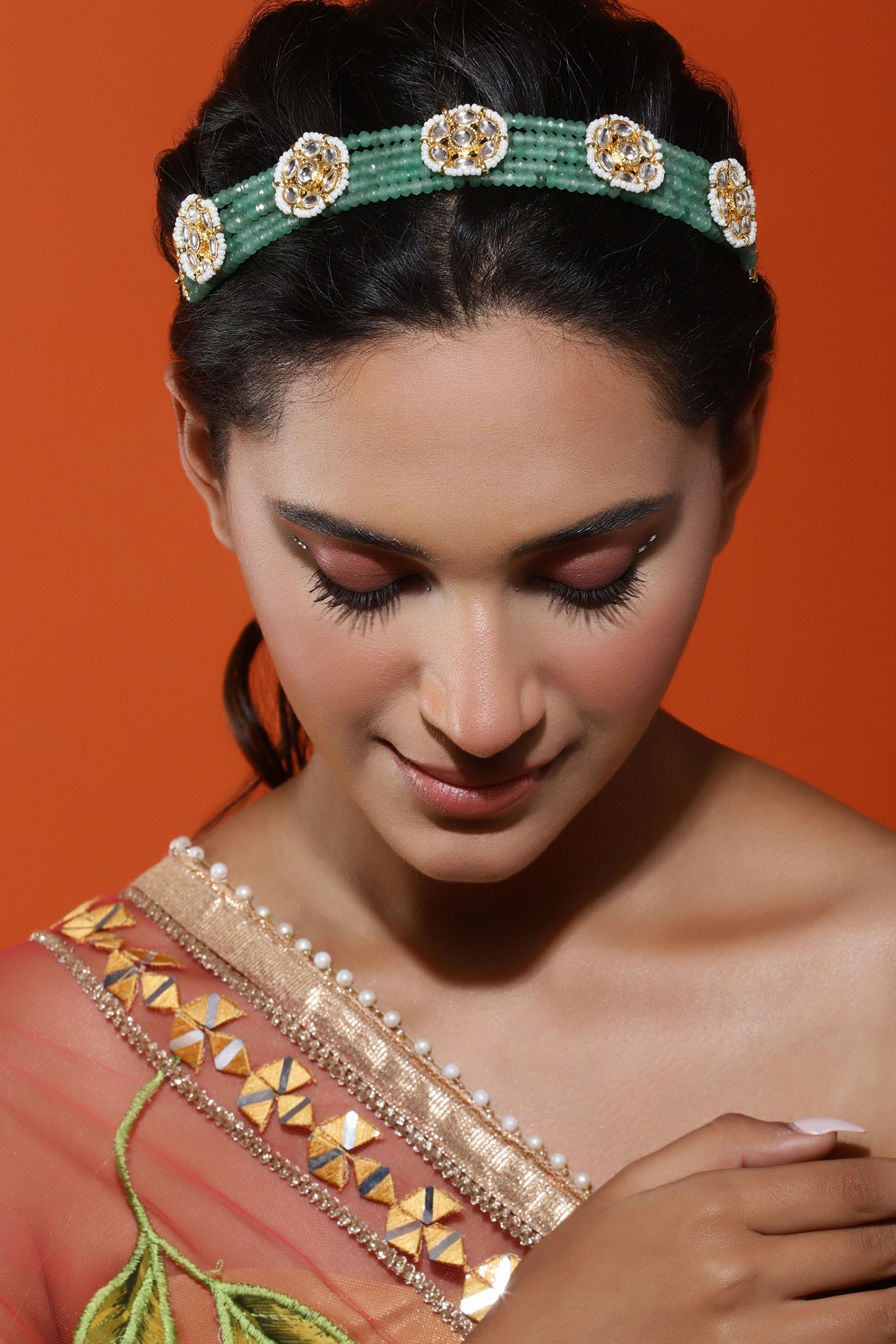 Gold Finish Green Kundan Polki Matha Patti by Ruby Raang at Pernia's ...