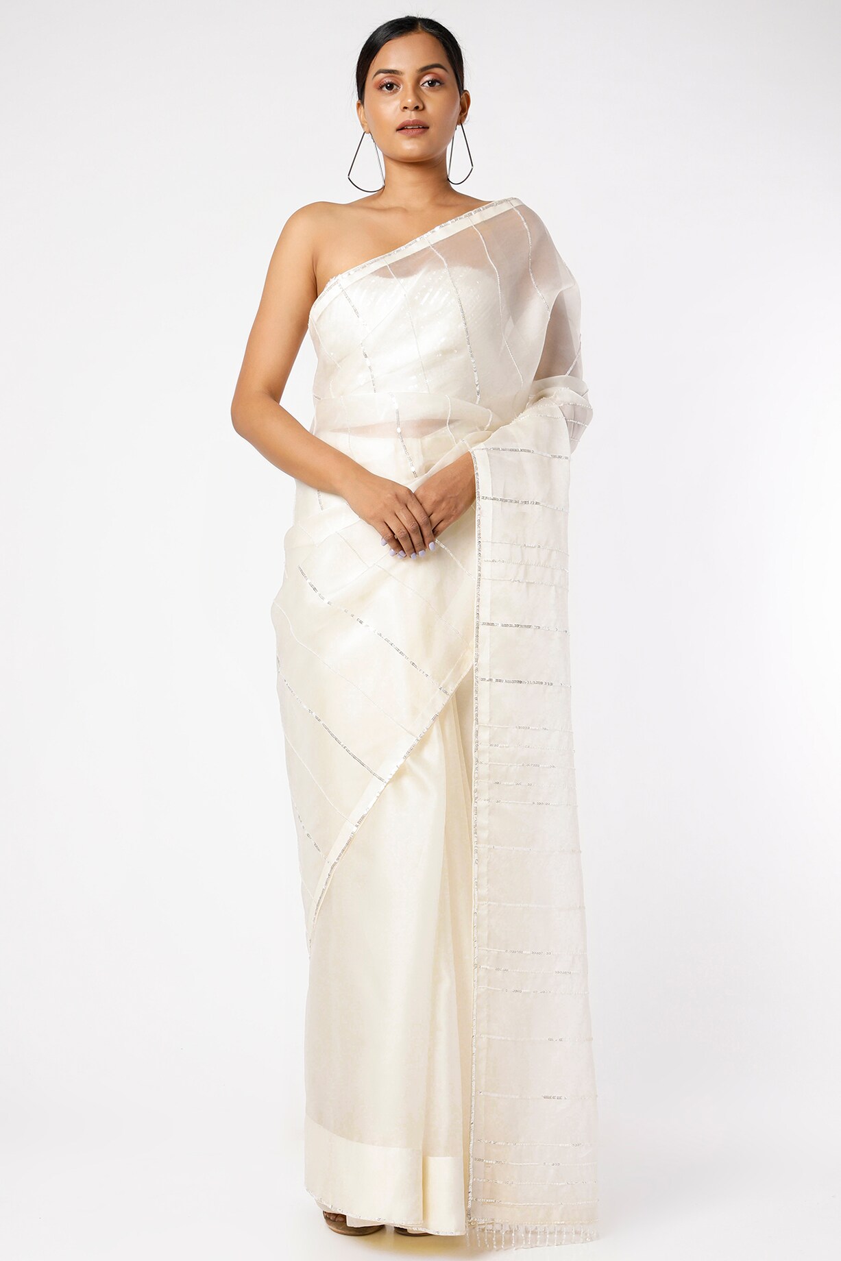 White Sequins Embroidered Saree Set by Ruchi Soni at Pernia's Pop Up ...