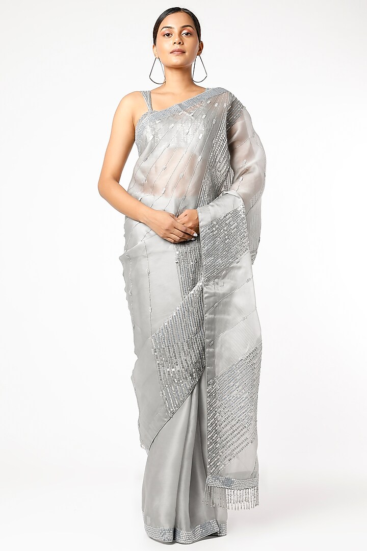 Grey Sequins Embroidered Saree Set by Ruchi Soni at Pernia's Pop Up ...