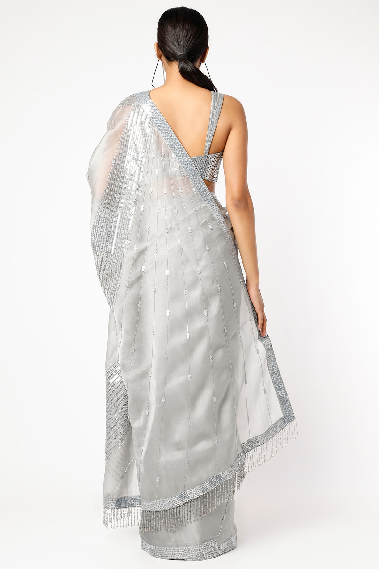 Grey Sequins Embroidered Saree Set by Ruchi Soni at Pernia's Pop Up ...