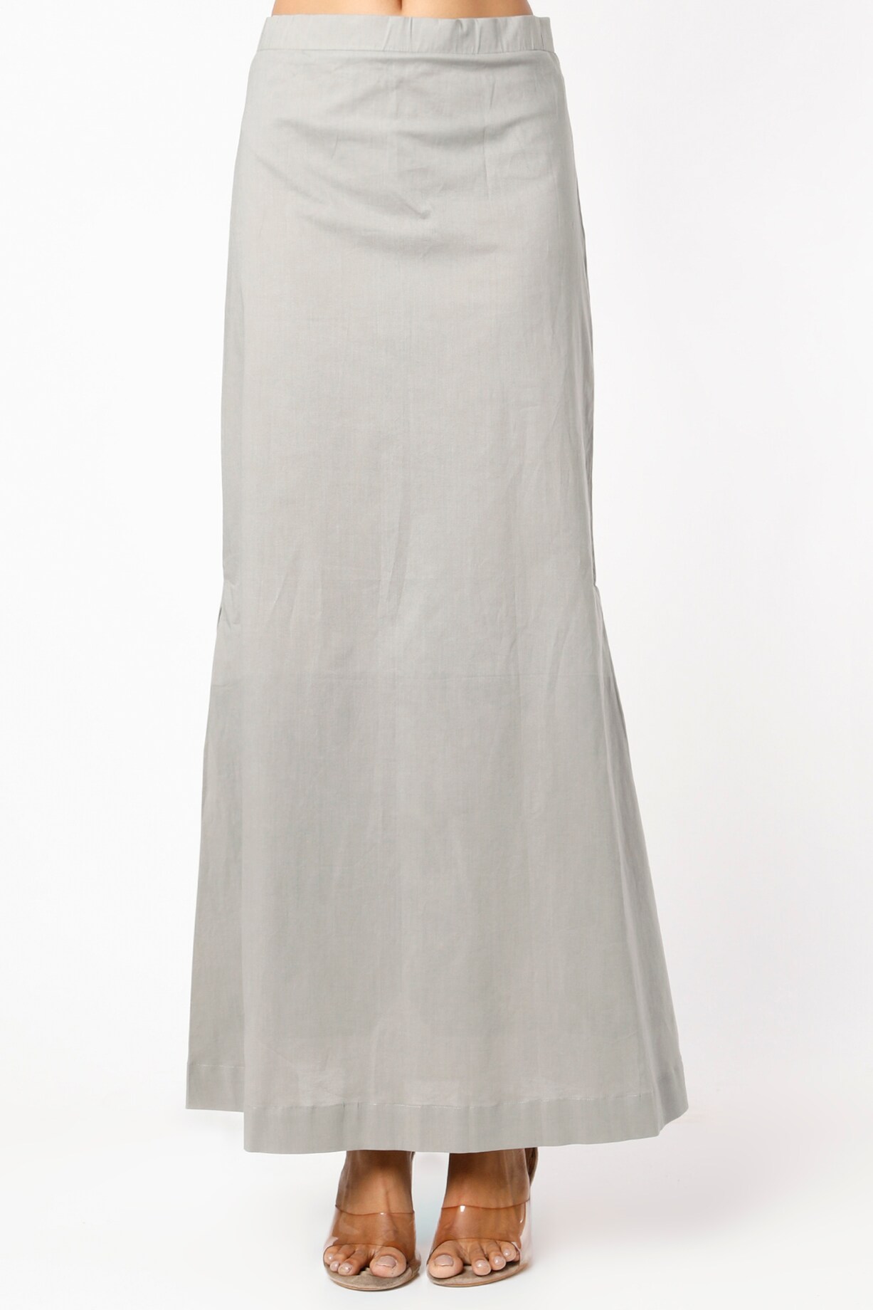 Grey Sequins Embroidered Saree Set by Ruchi Soni at Pernia's Pop Up ...