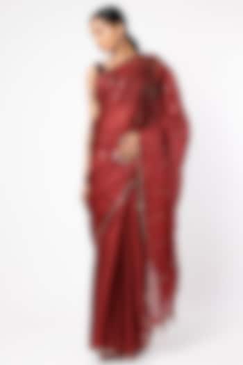 Maroon Sequins Embroidered Saree Set by Ruchi Soni at Pernia's Pop Up ...