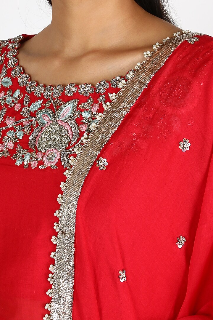 Red Embroidered Kurta Set Design by Mrunalini Rao at Pernia's Pop Up ...