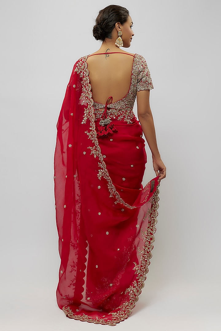 Red Raw Silk Hand Embroidered Saree Set by Mrunalini Rao at Pernia's ...