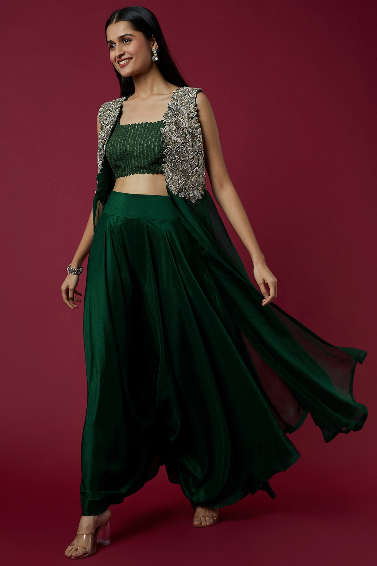 Emerald Green Embroidered Jacket Set by Mrunalini Rao at Pernia's Pop ...