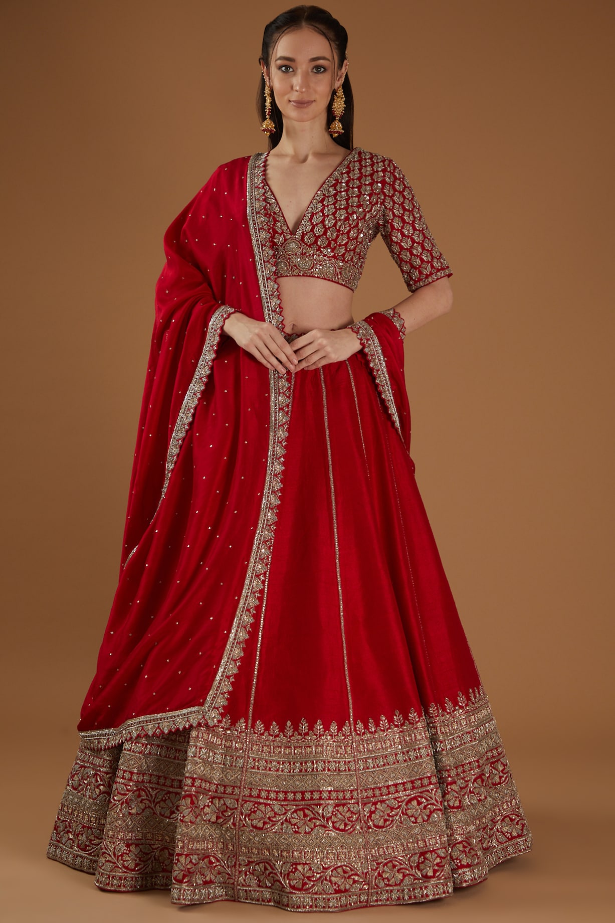 Red Embroidered Bridal Lehenga Set by Mrunalini Rao at Pernia's Pop Up ...
