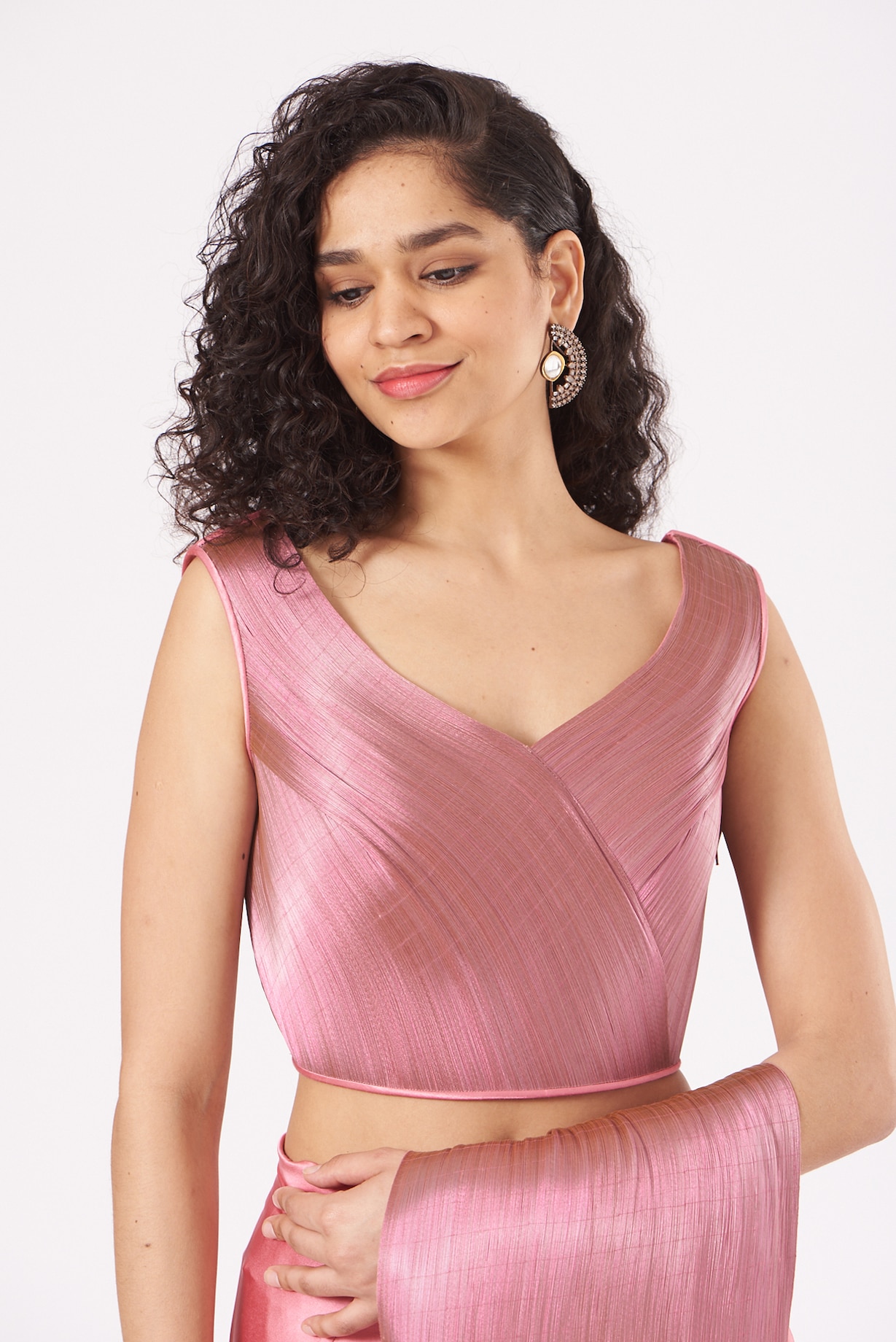 Onion Pink Metallic Yarn Silk Satin Handwoven Saree Set by Rimzim Dadu ...