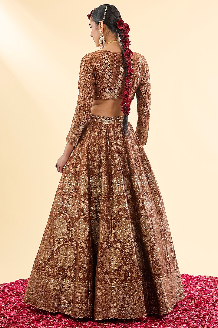 Brown Vegan Silk Bandhani Woven Wedding Lehenga Set by Safaa at Pernia ...
