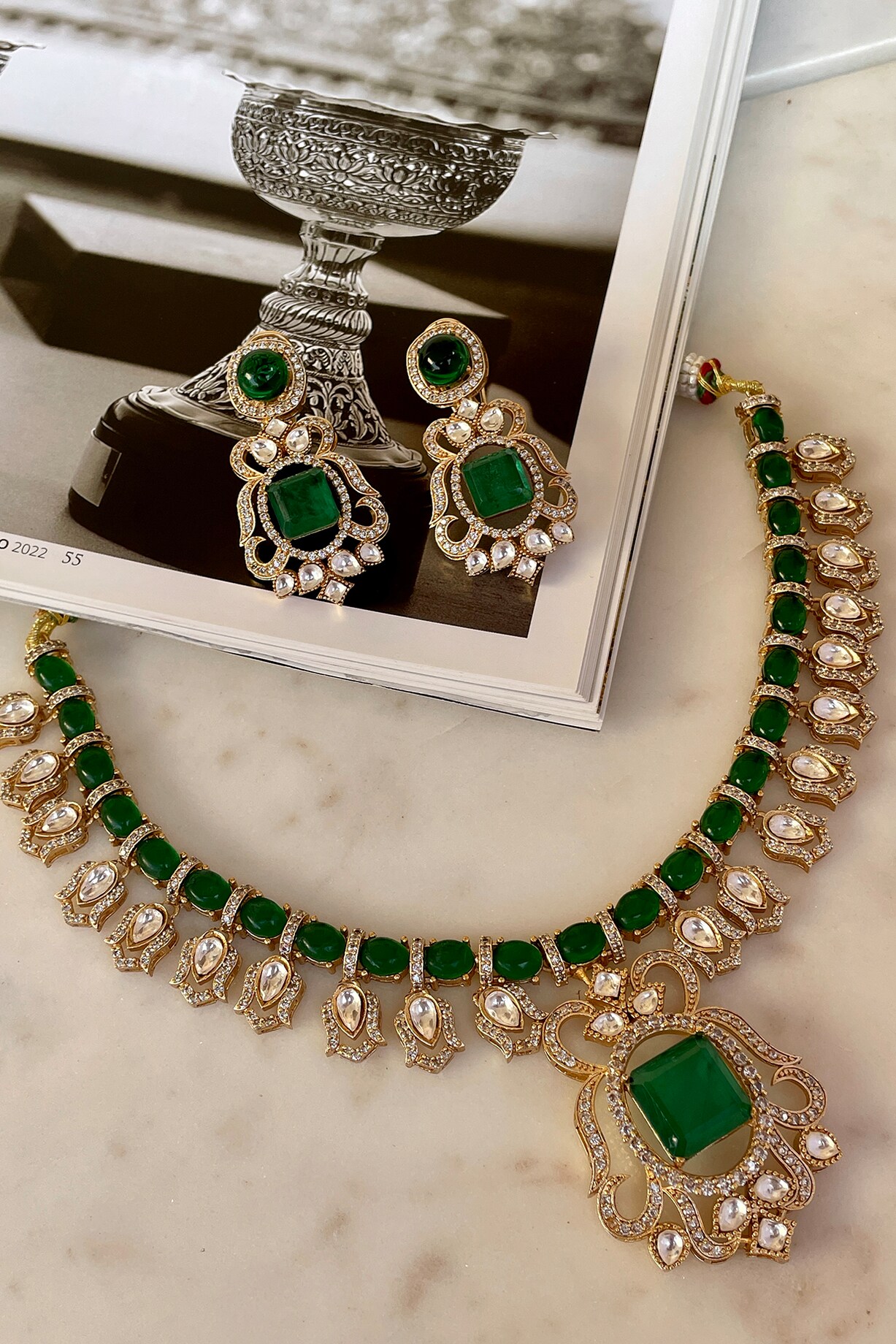 Gold Finish Emerald Stone & Kundan Polki Choker Necklace Set by Saga ...