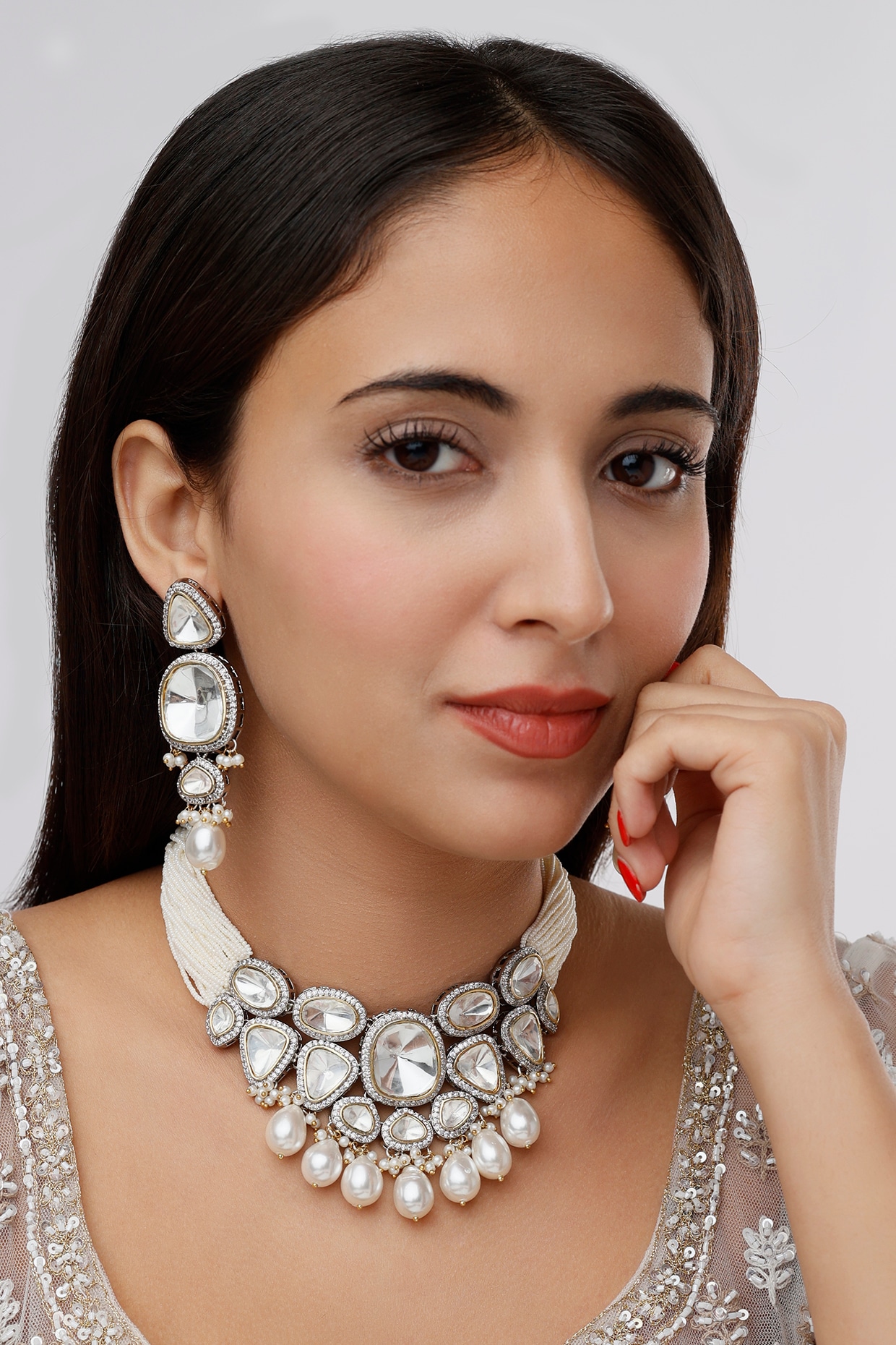 White Finish Kundan Polki Necklace Set by Saga Jewels at Pernia s Pop Up Shop 2025