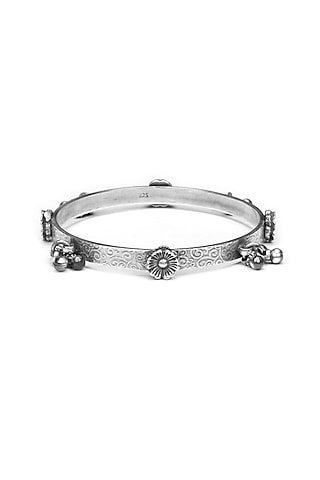 Sangeeta Boochra Buy Stone Rings Stone Necklace Online 2025