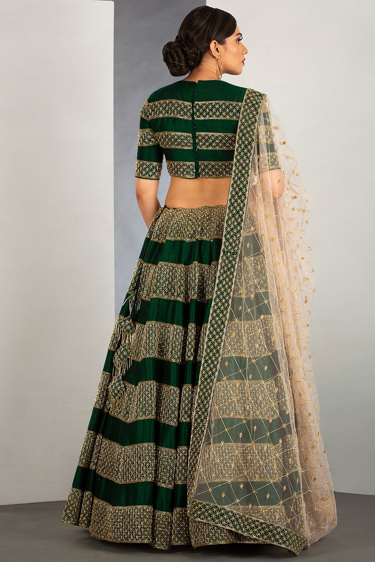 Dark Forest Green Embroidered Bridal Lehenga Set by Siyaahi by Poonam ...