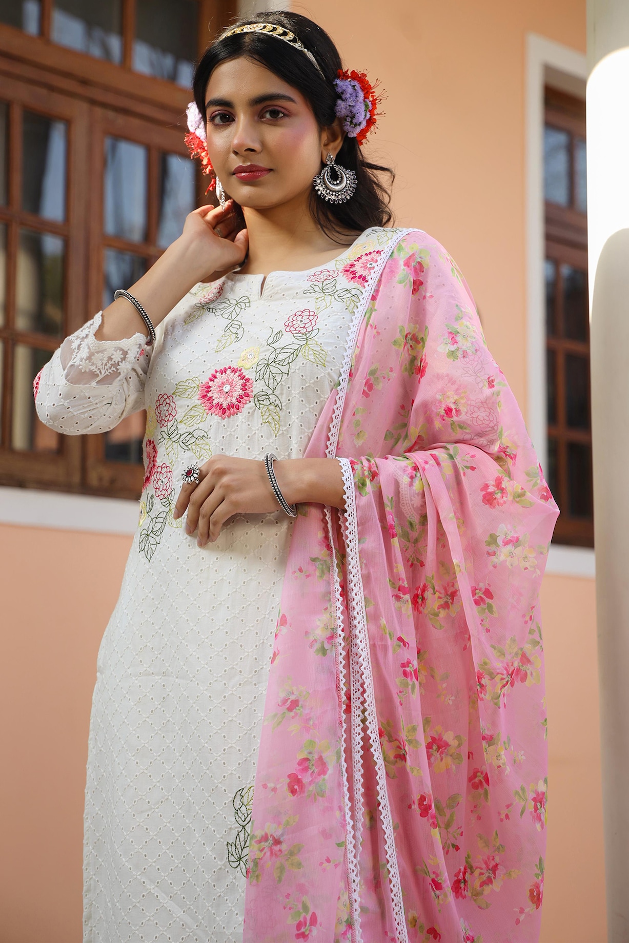 White Cotton Schiffli Embroidered Kurta Set by Scakhi at Pernia's Pop ...
