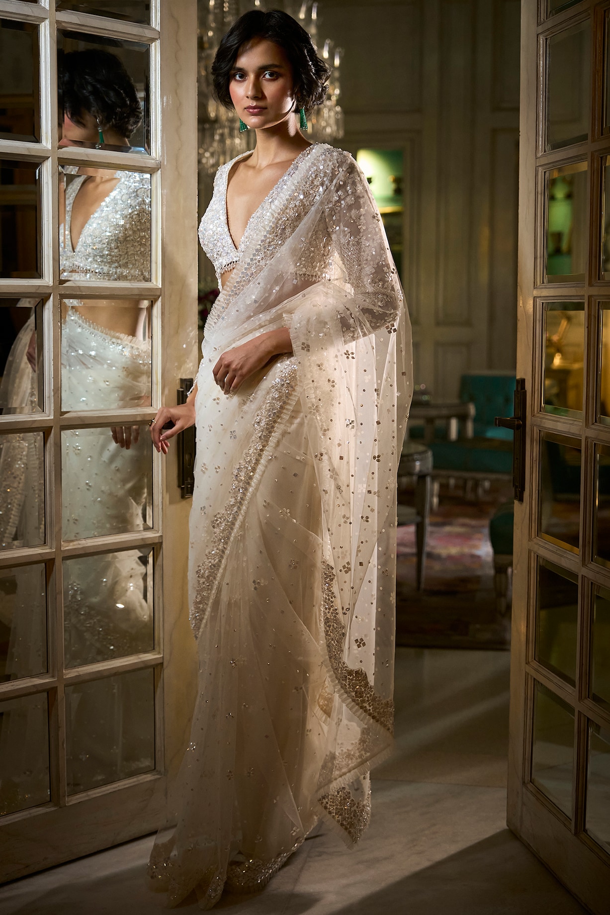 Ivory Net Sequins Work Saree Set by Seema Gujral at Pernia's Pop Up ...