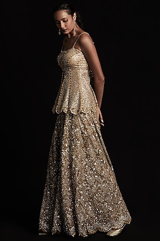 Pernia's Pop Up Shop: Luxury Designer Ethnic Clothing Website 2024