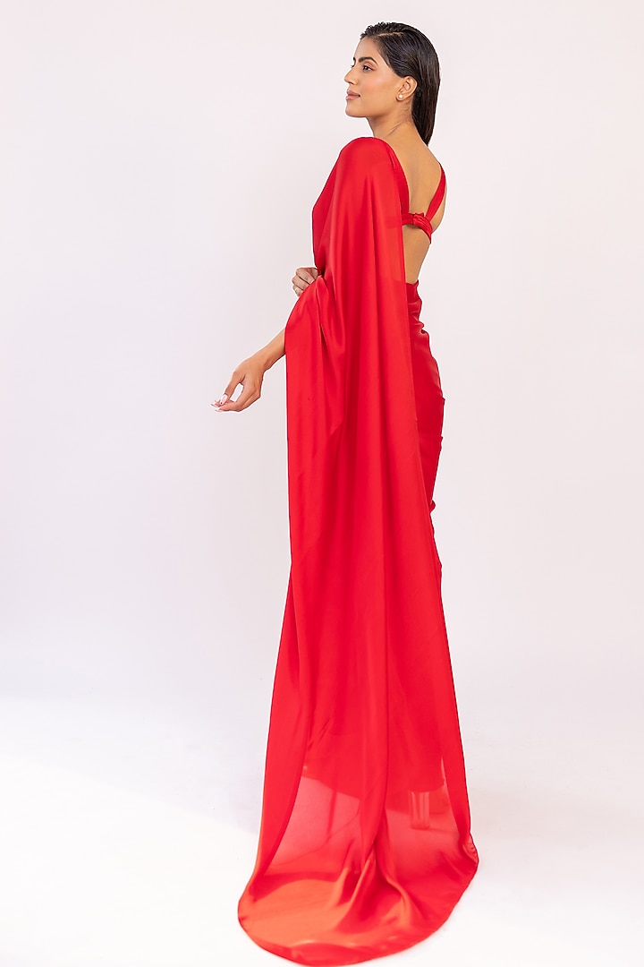 Blood Red Satin Saree Set by Shaakha at Pernia's Pop Up Shop 2025