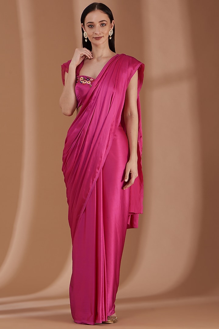 Fuchsia Pink Satin Saree Set Design by Label By Shalini Bhagat at Pernia's Pop Up Shop 2024