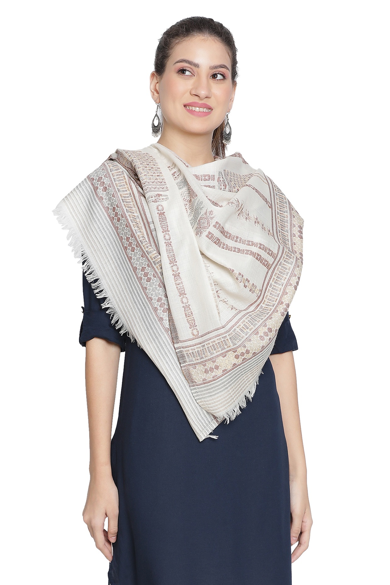 Beige Metallic Wool Jacquard Stole by Shingora at Pernia's Pop Up Shop 2025