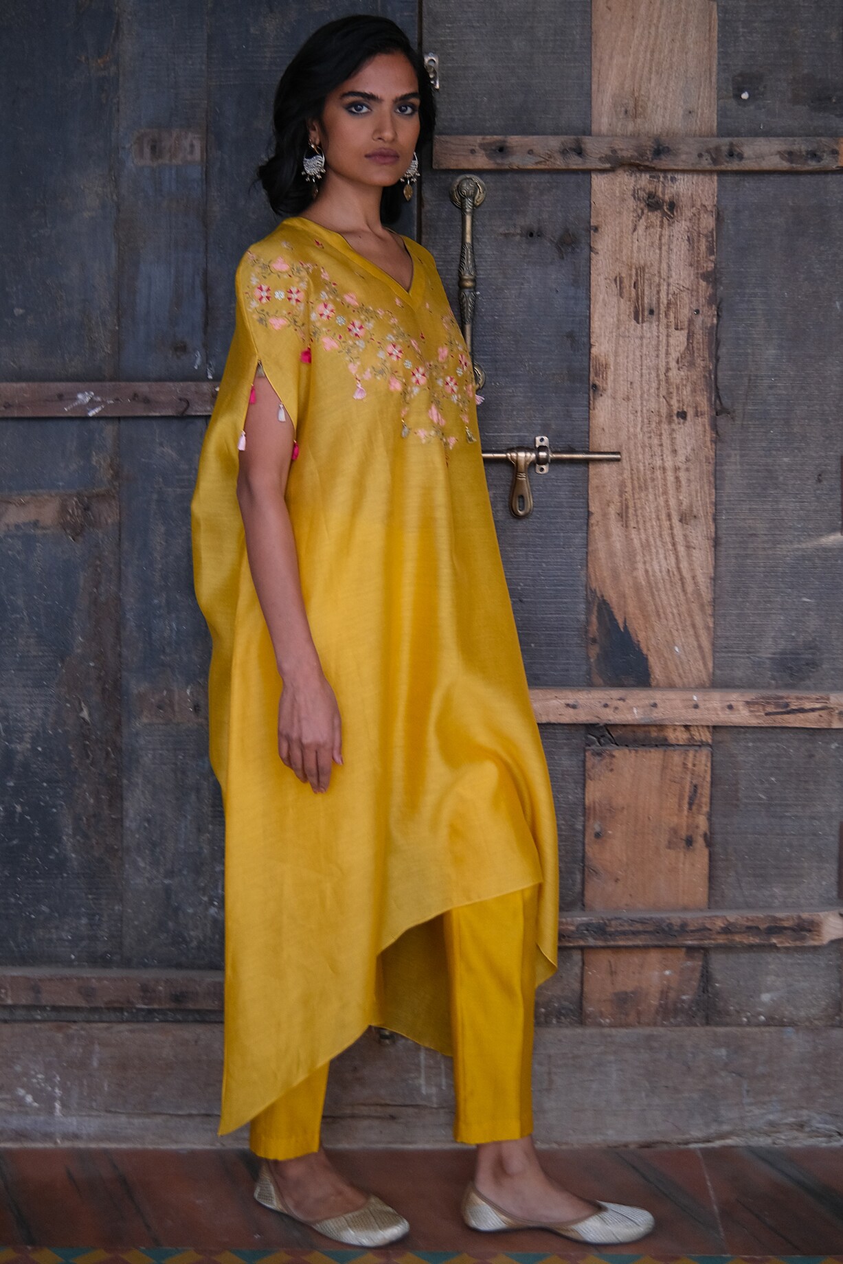 Yellow Embroidered Kaftan Set by Shikha Mehta at Pernia's Pop Up Shop 2026