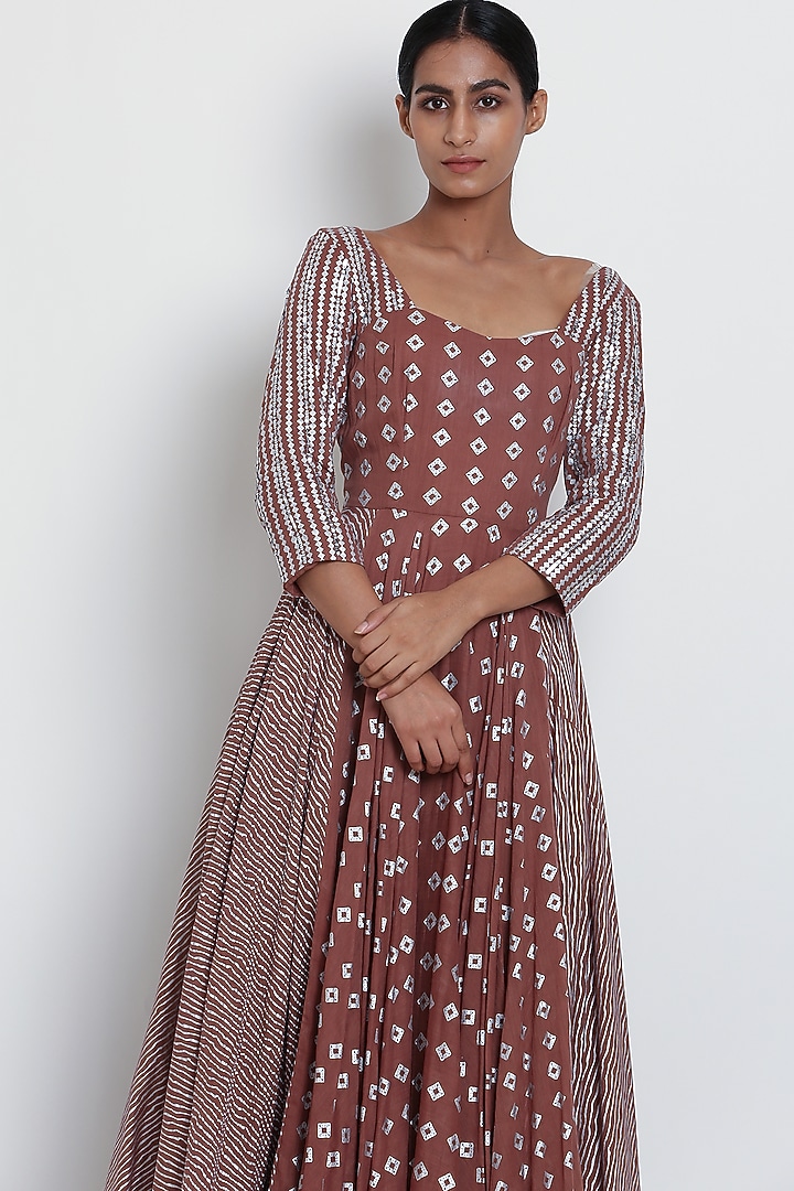 Brown Floral Printed Kurta Set by Seema Nanda at Pernia's Pop Up Shop 2024