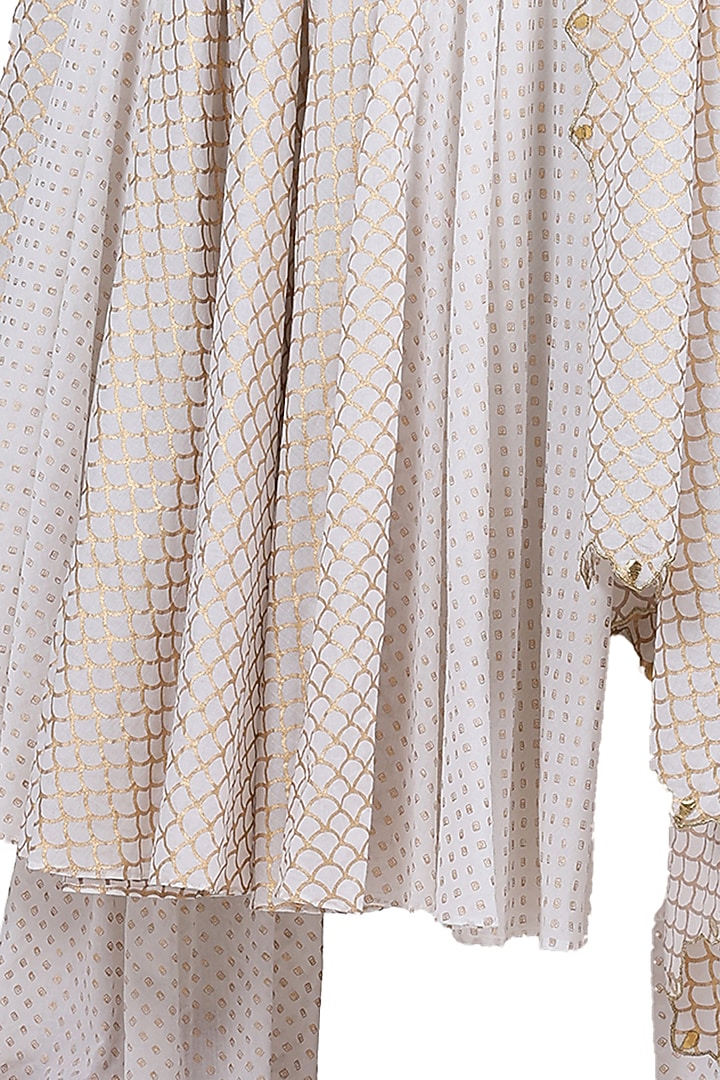 Ivory Embroidered Anarkali Set Design by Seema Nanda at Pernia's Pop Up ...