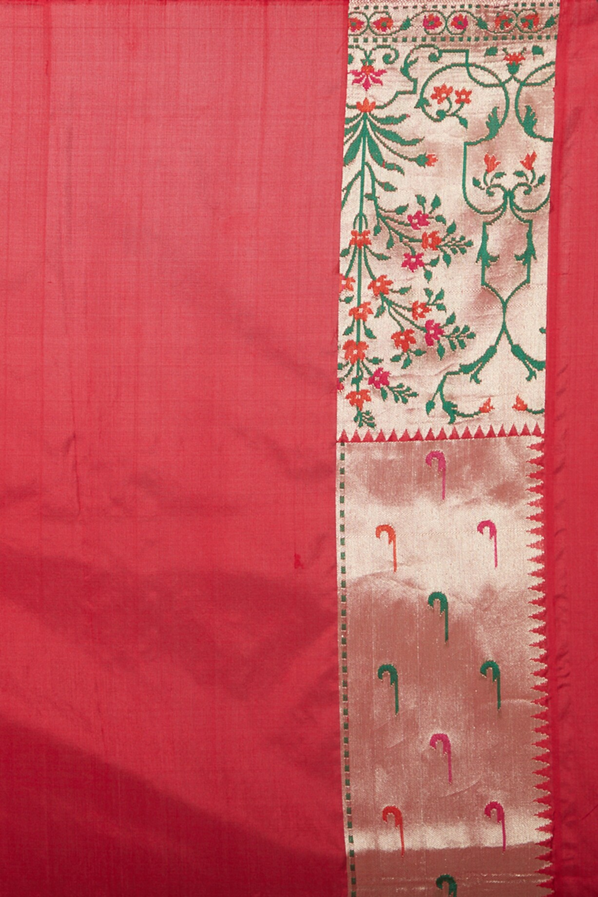 Red Handwoven Paithani Saree Set Design by Shanti Banaras at Pernia's ...