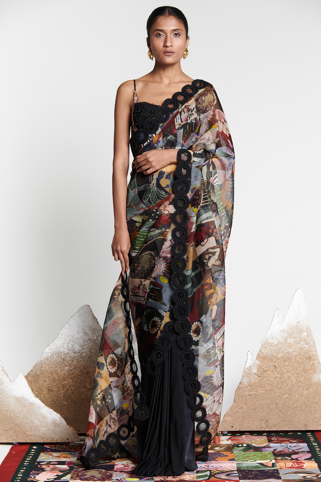 Black Printed Saree Set by Shivan & Narresh at Pernia's Pop Up Shop 2025