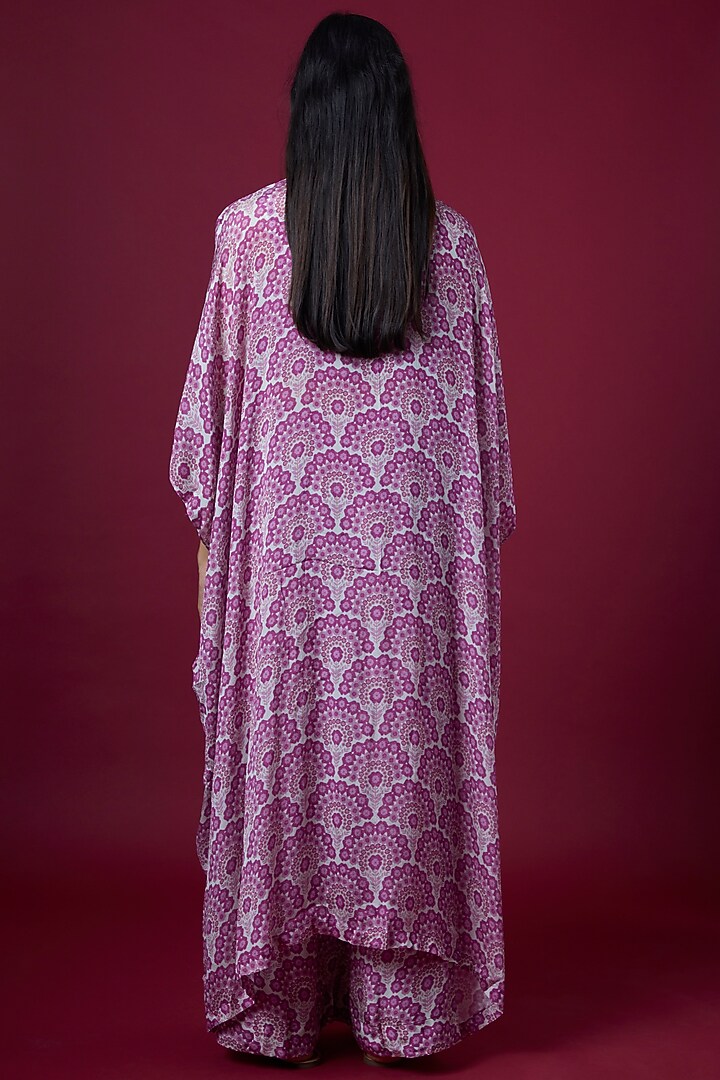 Purple Floral Printed Cape Set by Sobariko at Pernia's Pop Up Shop 2026