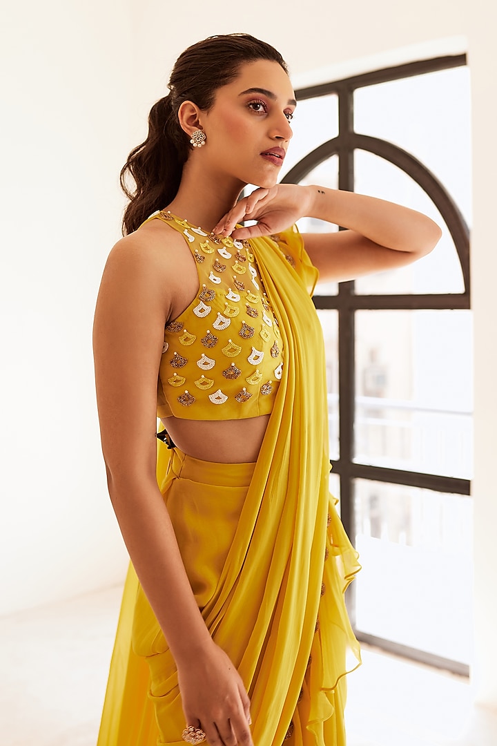 Yellow Georgette & Silk Embroidered Pre-Draped Saree Set by SONAL PASRIJA at Pernia's Pop Up ...