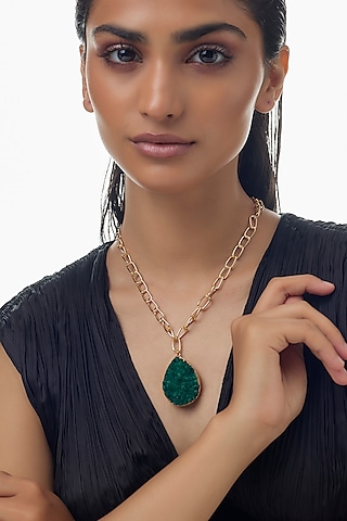 Gold Finish Green Stone Link Chain Necklace by Studio6 Jewels at Pernia ...