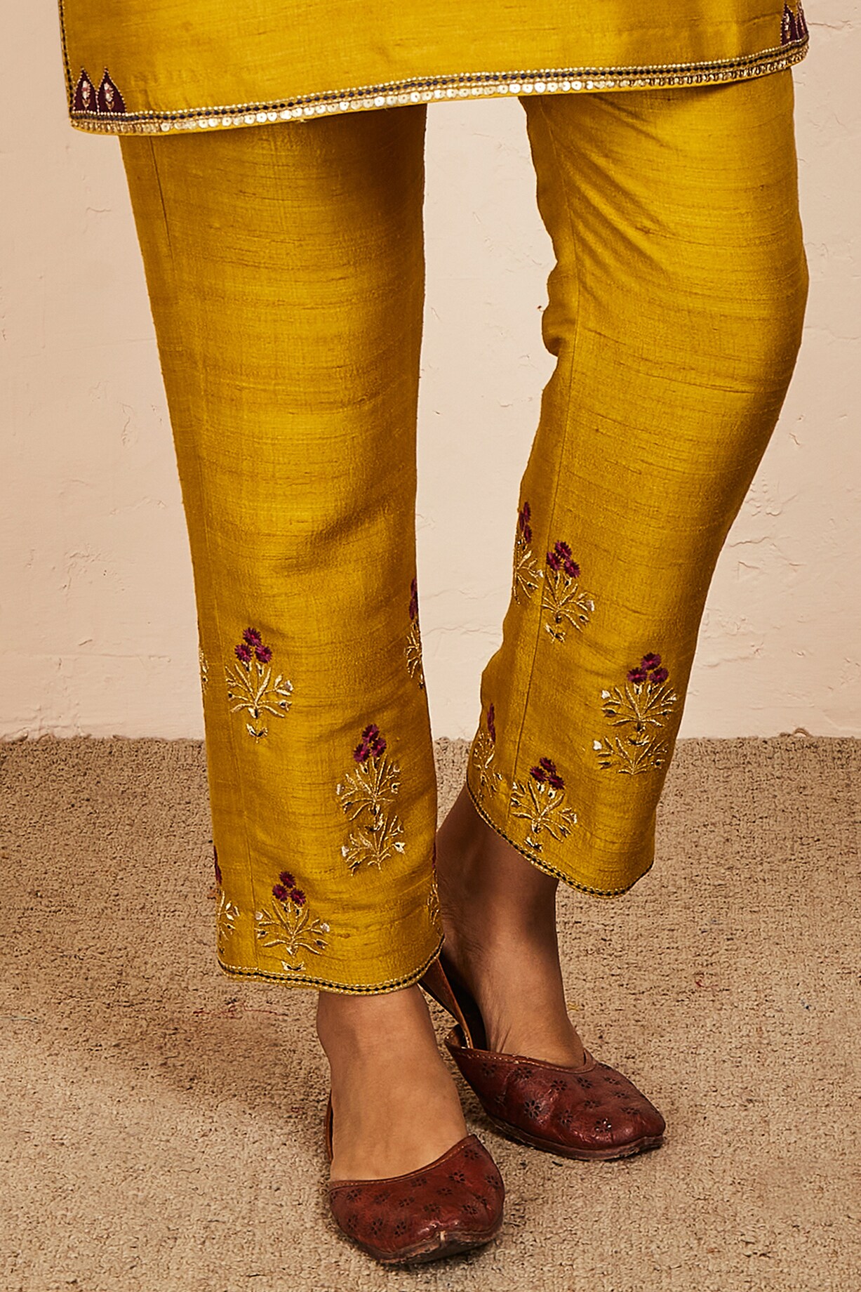 Mustard Raw Silk Embroidered Short Kurta Set by Sue Mue at Pernia's Pop ...