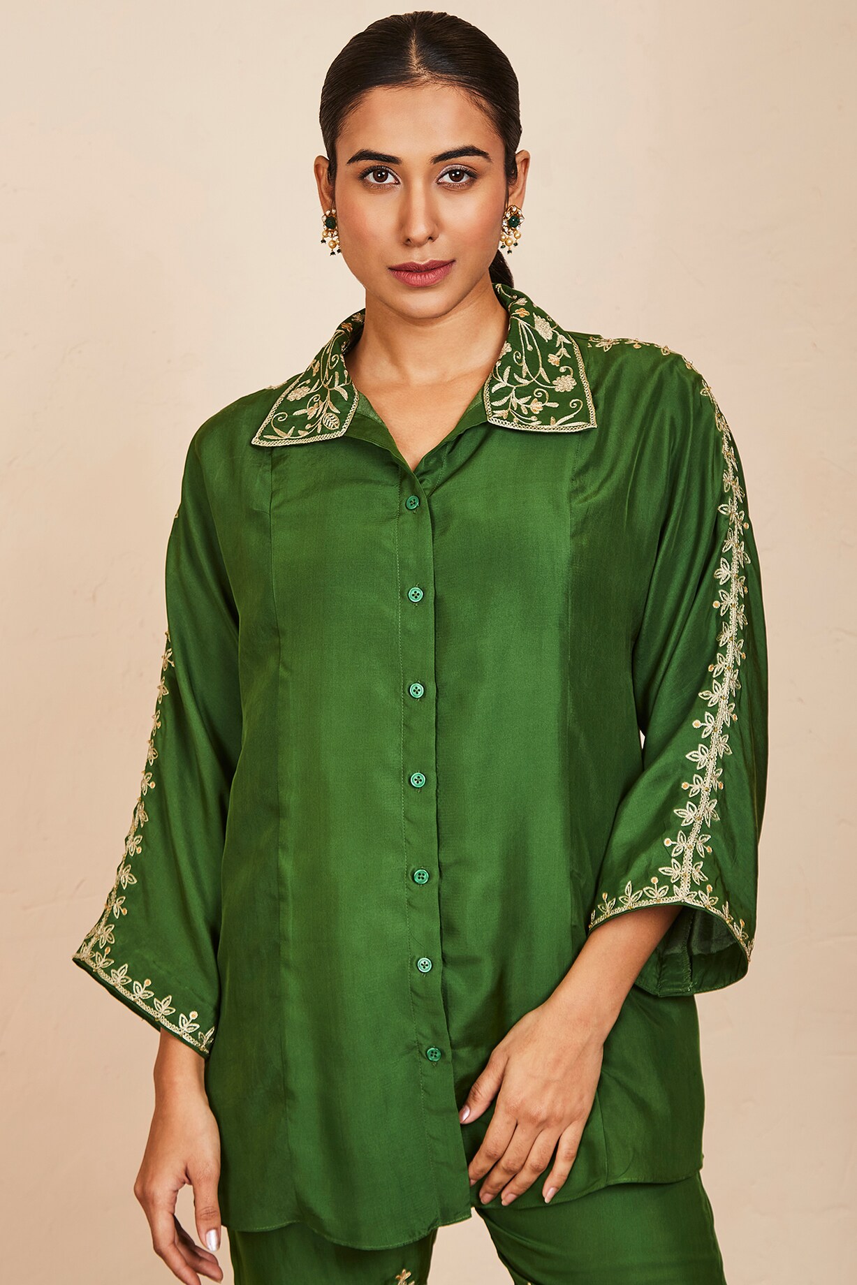 Green Silk Embroidered Co-Ord Set by Sue Mue at Pernia's Pop Up Shop 2026