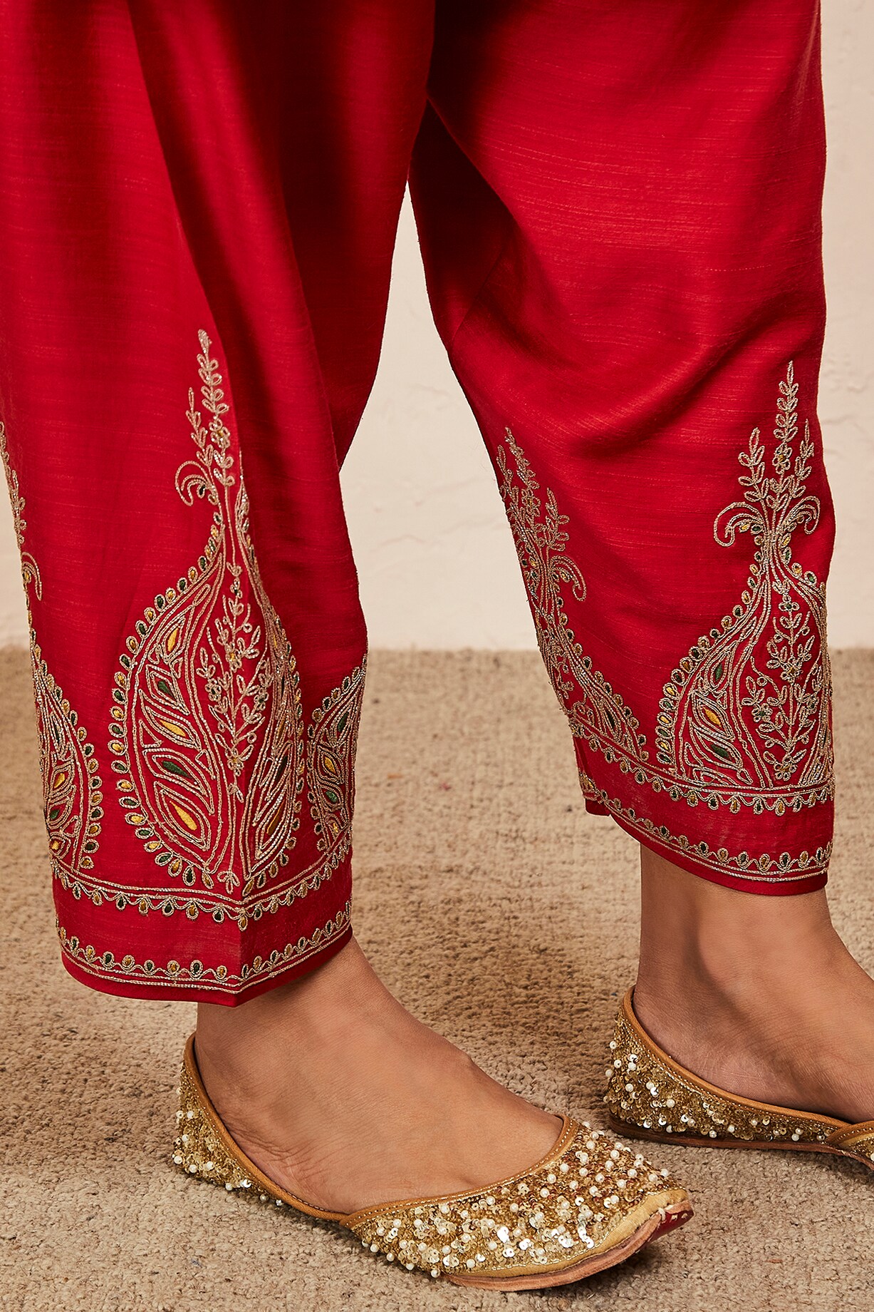 Red Tussar Georgette Embroidered Anarkali Set by Sue Mue at Pernia's ...