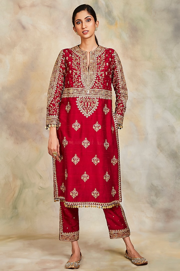 Maroon Kurta Set With Zardosi Motifs Work by Sue Mue at Pernia's Pop Up ...