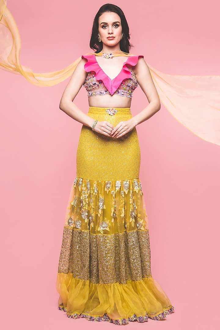 Yellow Zari Embroidered Lehenga Set Design by Surabhi Gandhi at Pernia ...