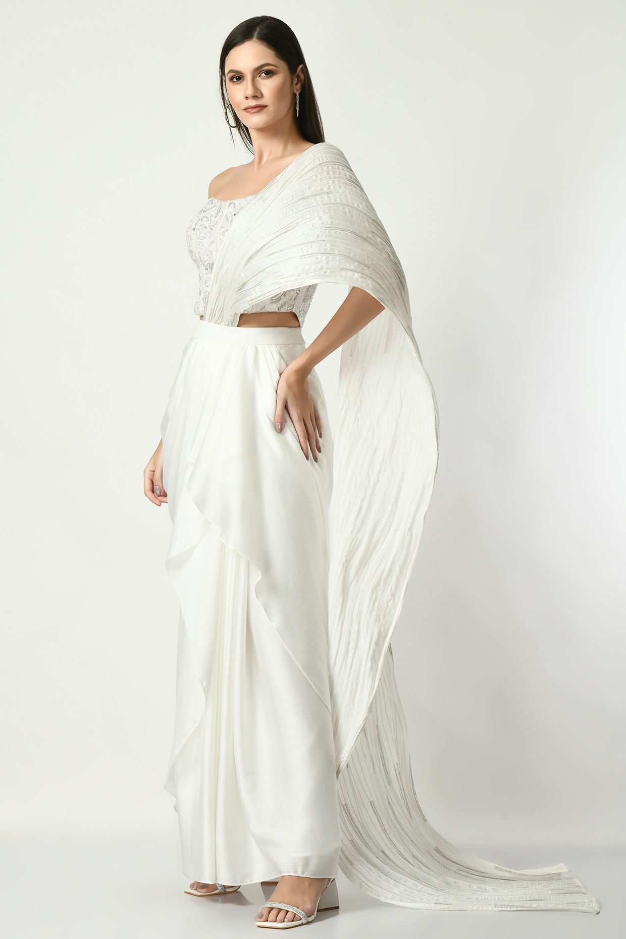 White Wrinkled Chiffon Swirl Draped Saree Set by Sunanta Madaan at ...