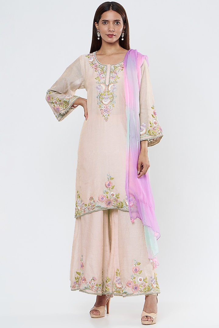 Peach Embroidered Sharara Set Design by Surabhi Arya at Pernia's Pop Up ...