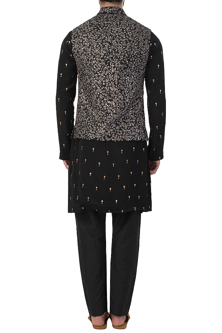 Black embroidered nehru jacket available only at Pernia's Pop Up Shop. 2024
