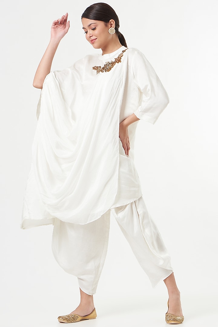 White Cotton Satin Dhoti Set by Swati Jain at Pernia's Pop Up Shop 2024