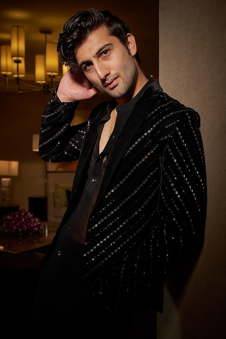 Black Velvet Mirror Work Blazer Set by Sawan Gandhi Men at Pernia's Pop ...