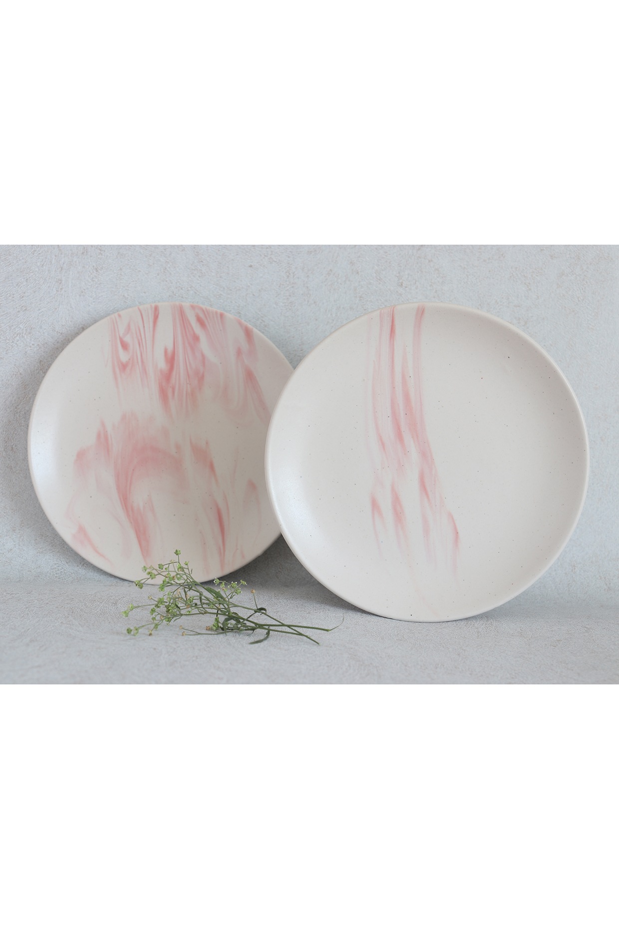 White & Pink Ceramic Plates (Set of 2) by The Table Fable at Pernia's ...