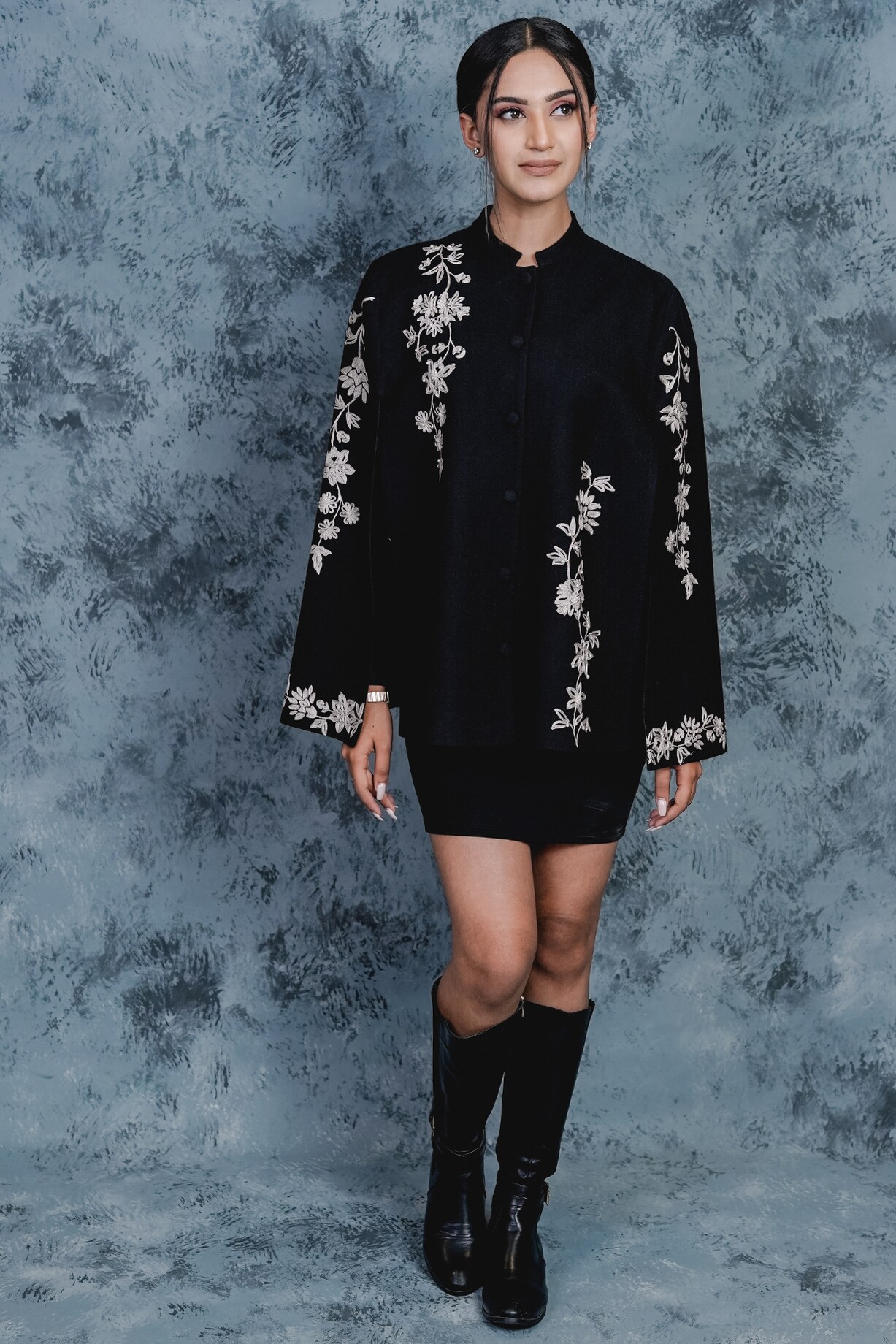 Black Embroidered Cape by Taroob at Pernia's Pop Up Shop 2026