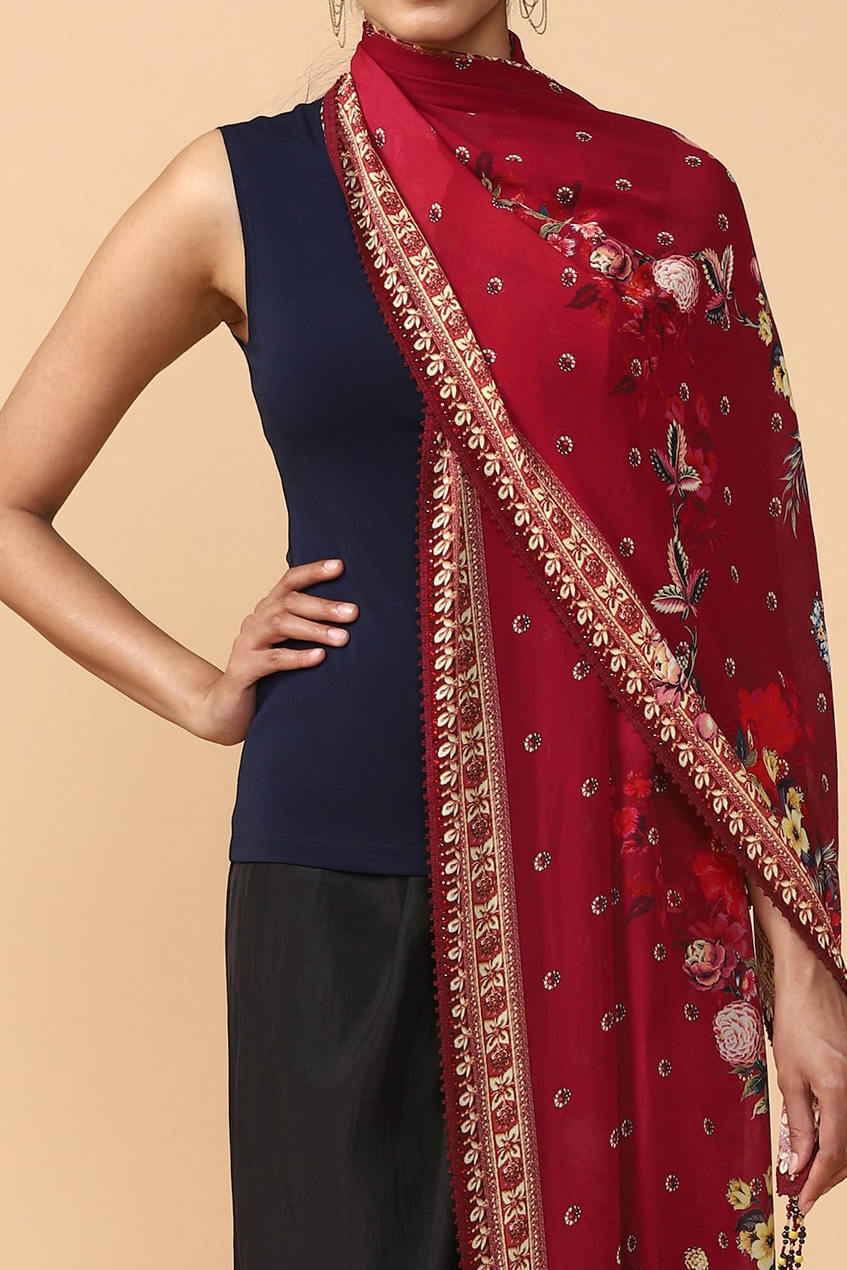 Pink Printed Georgette Stole by Tarun Tahiliani at Pernia's Pop Up Shop ...